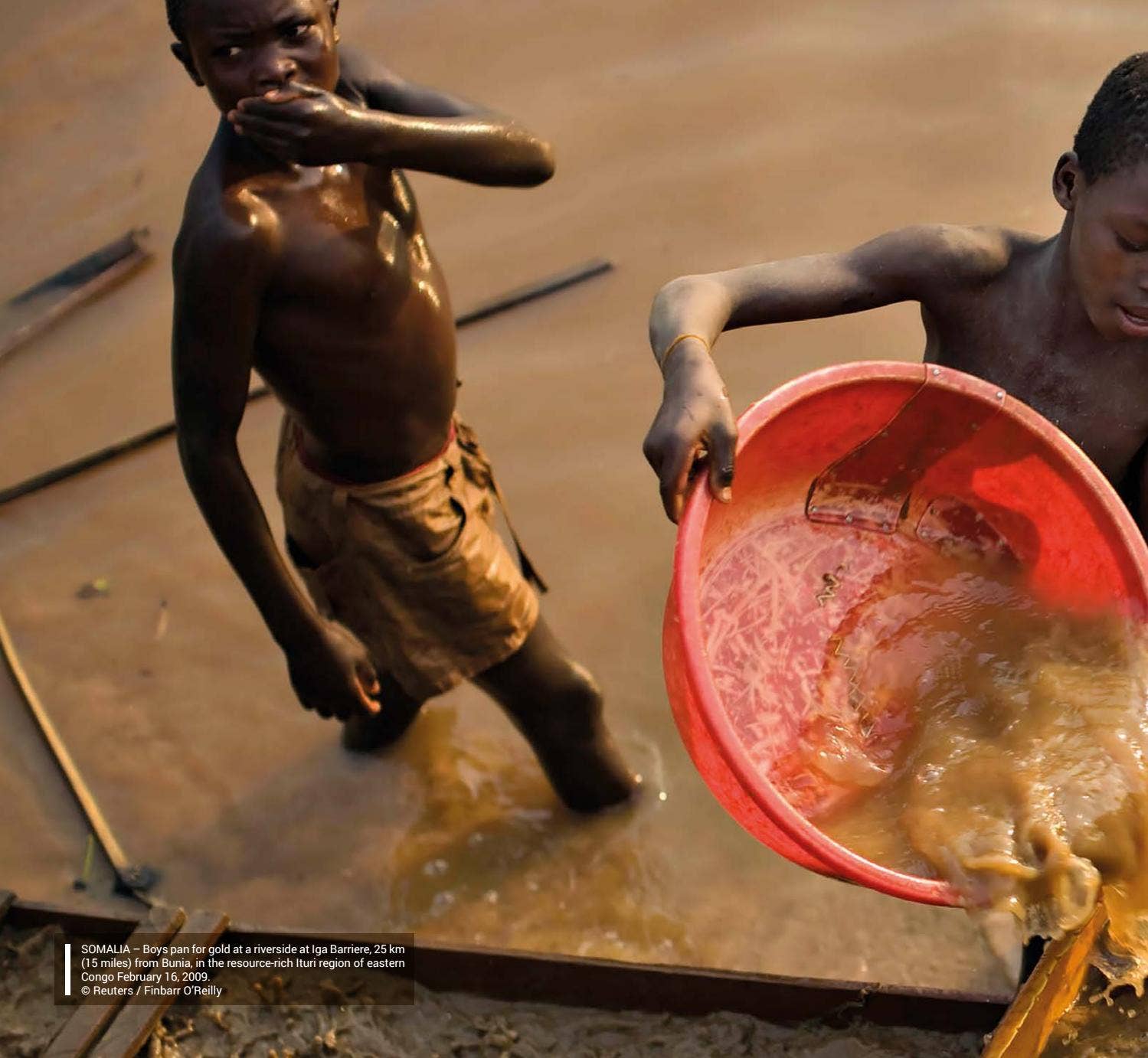 World Atlas of Illicit Flows by Zoï Environment Network - Issuu