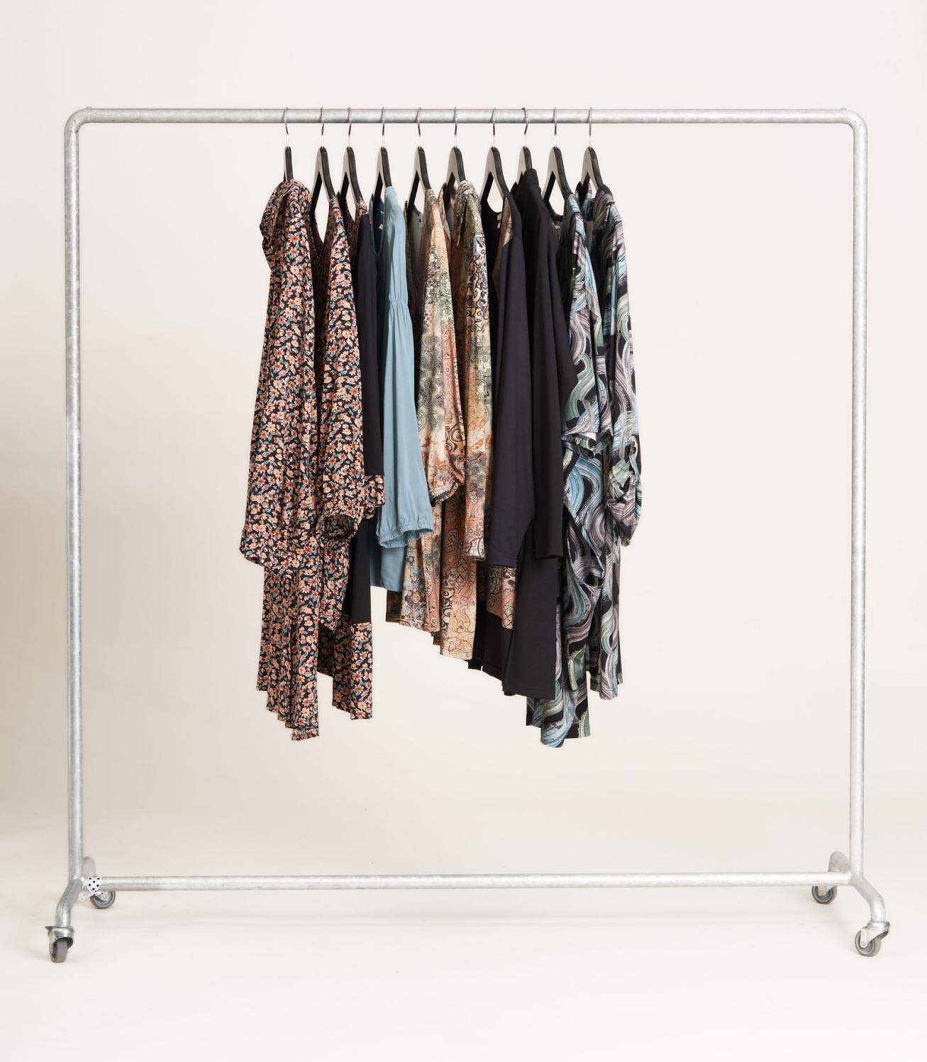 Studio Clothing / Theme 4 - Pre-Spring 2022 by ESAGER - Issuu