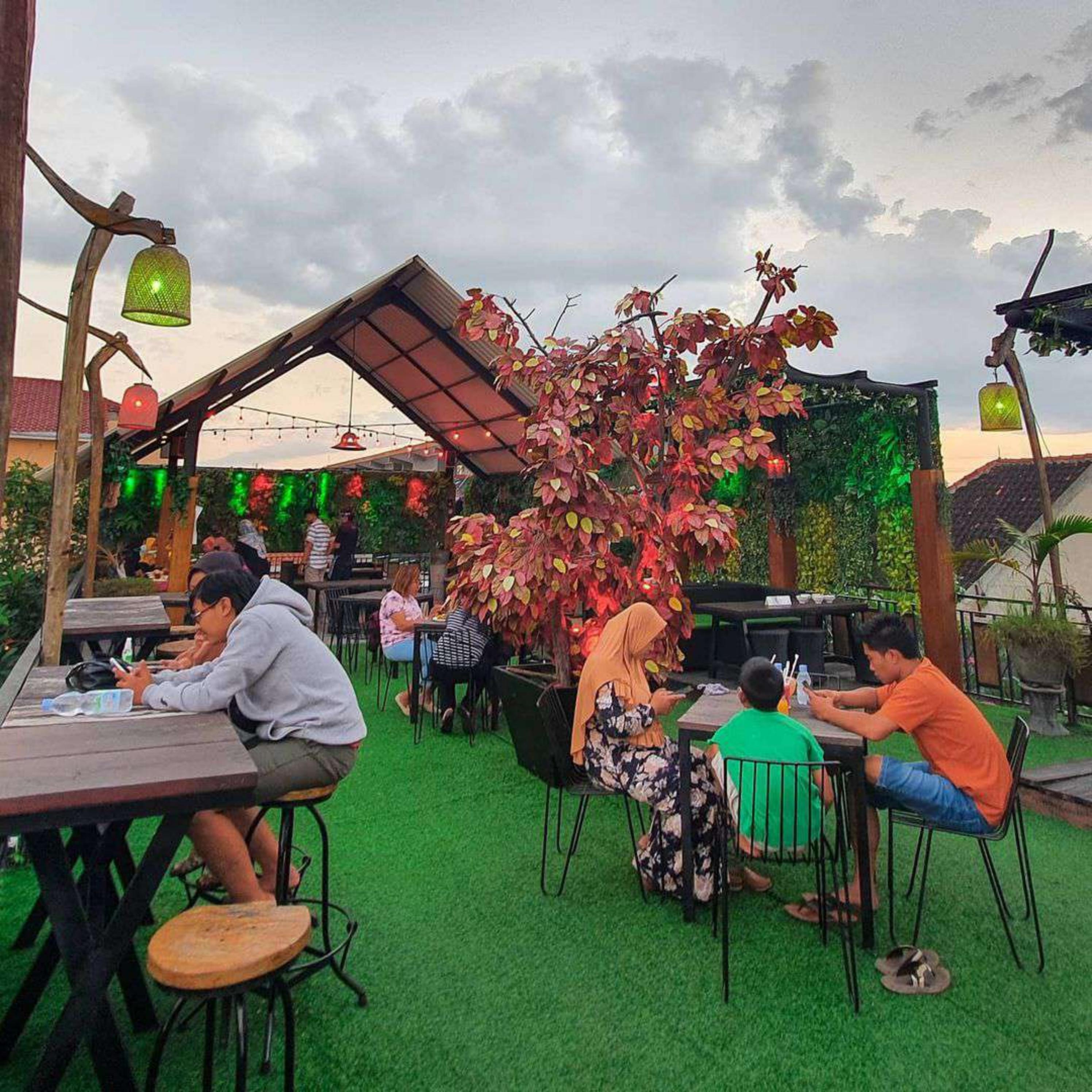 0822-8985-0888 , Soemoer Timbo Heritage Resto Luwak coffe solo by ...