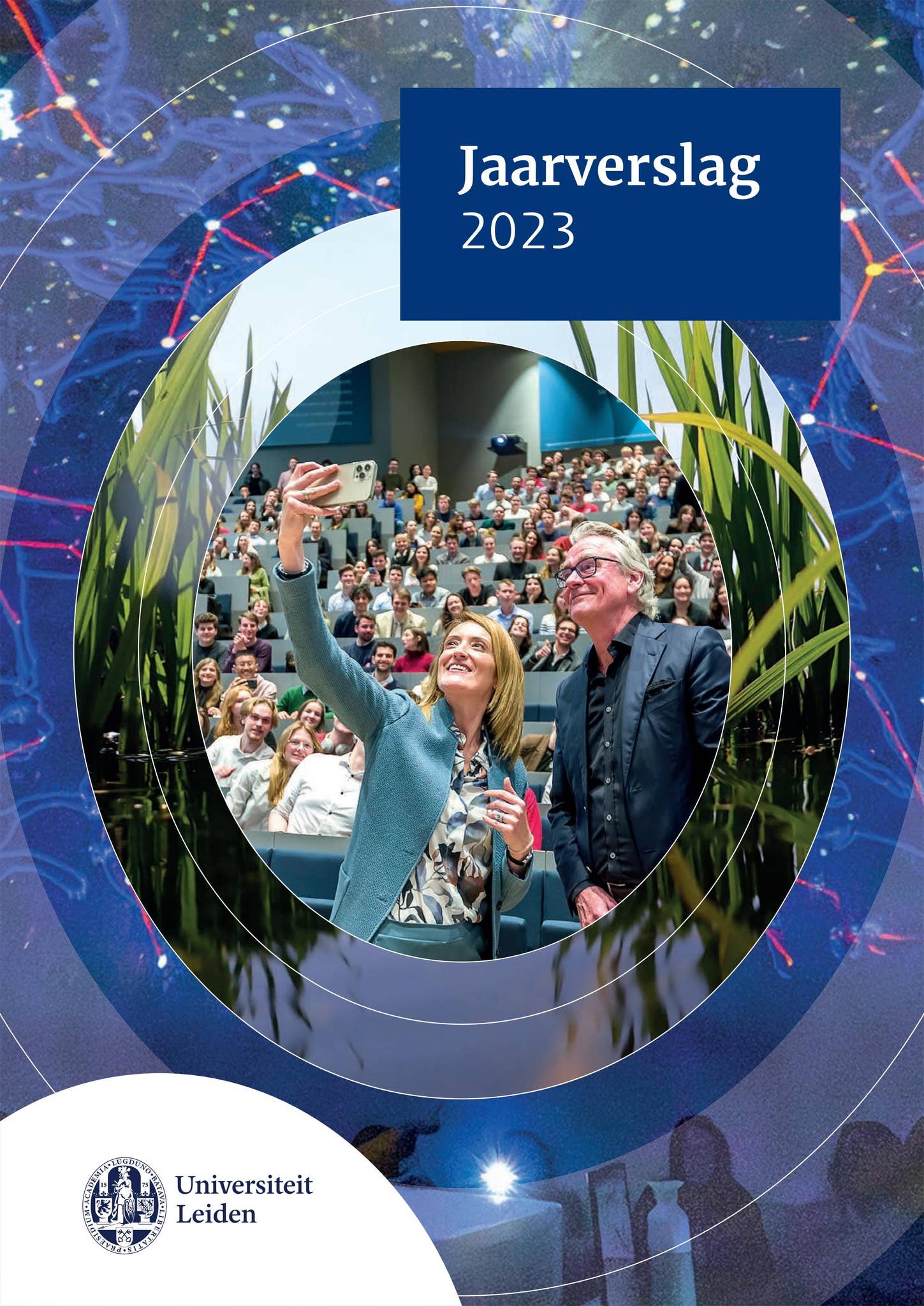 Smart Student Som Studerer Profielwerkstuk Gen Z En De Millennials